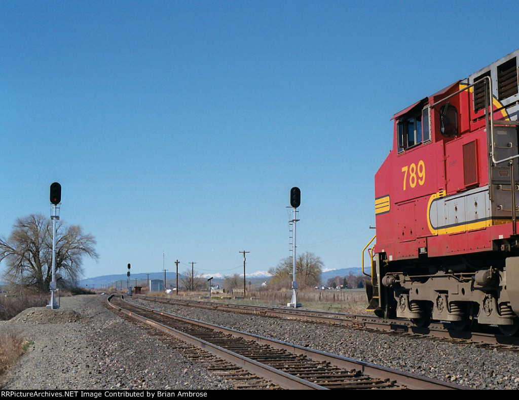 BNSF 789 West